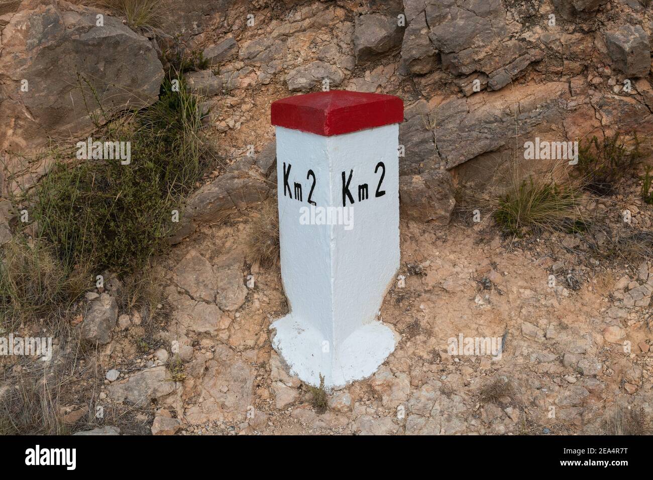 Milestone roadside distance marker hi-res stock photography and images ...