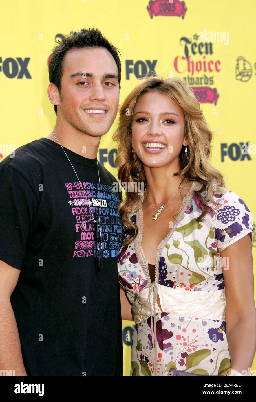 U.S. actress Jessica Alba and her brother attend the 2005 Teen Choice ...