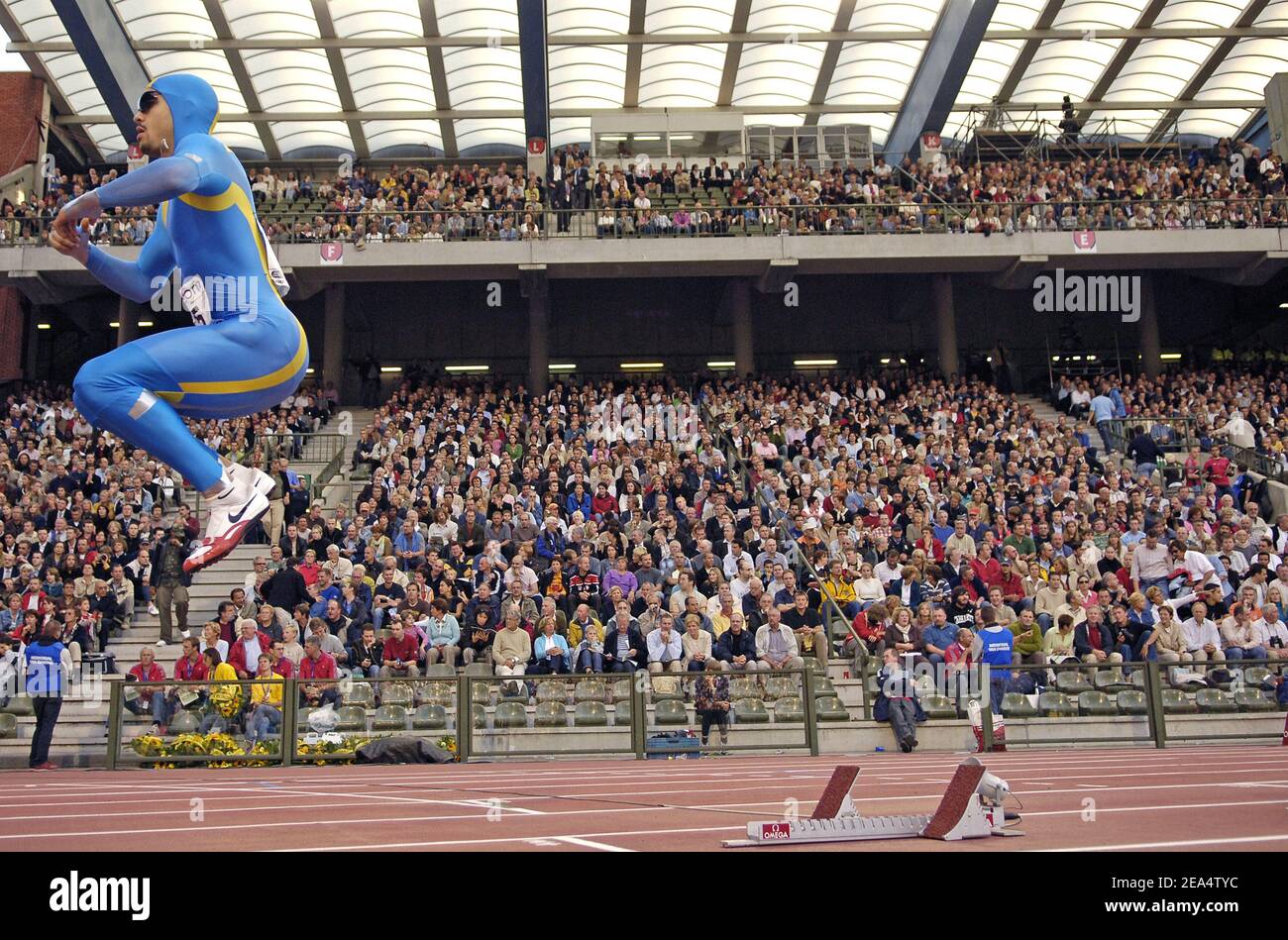 Tyler Christopher of Canada competes on men's 400 meters during the ...