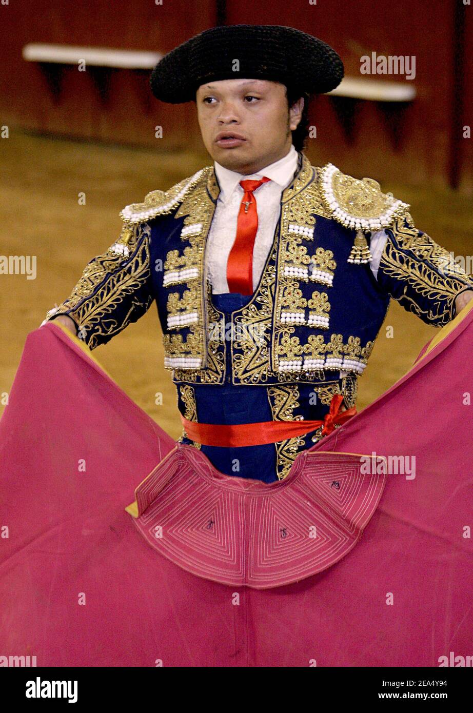 Bullfighter dwarfs of the Spanish Corrida Dwarfs Company are fighting ...