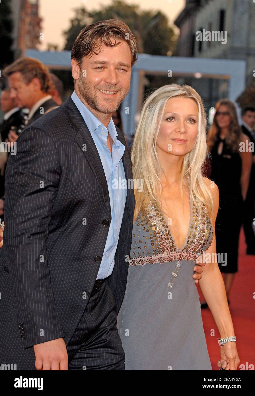 Danielle spencer hi-res stock photography and images - Alamy