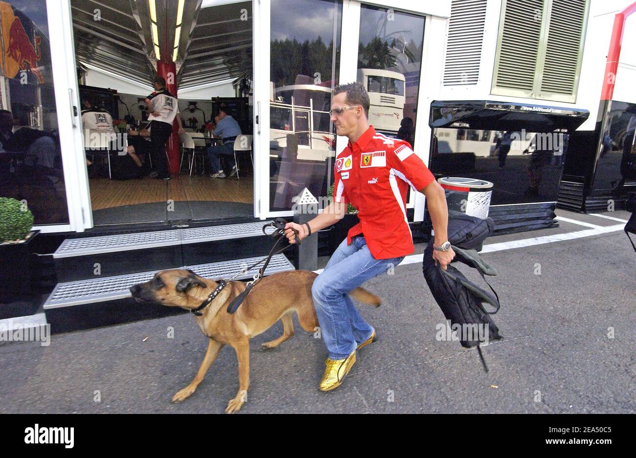 Michael schumacher en ferrari hi-res stock photography and images - Alamy