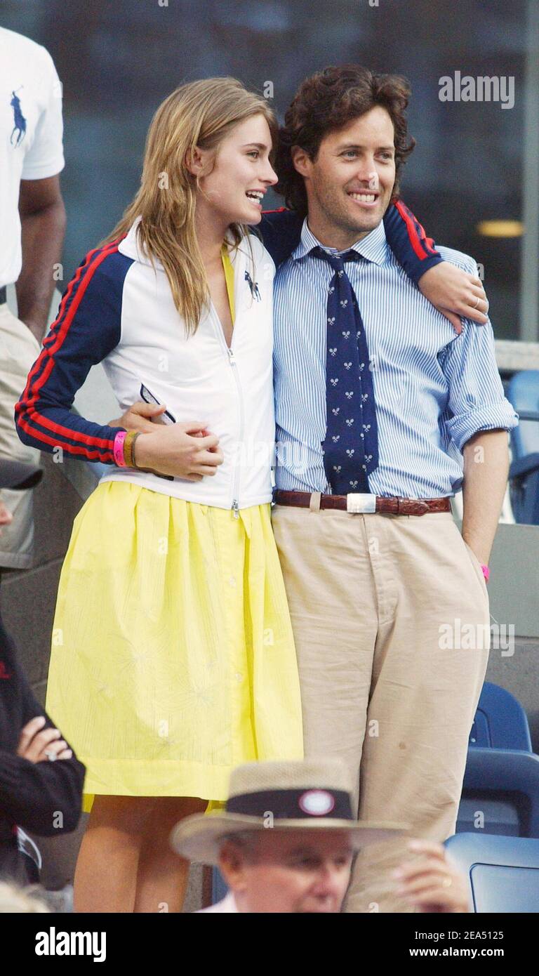 David Lauren and his girlfriend Lauren Bush attend Agassi semifinals ...