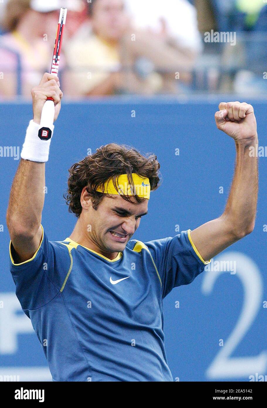 Switzerland's Roger Federer defeated 6-3, 7-6, 4-6, 6-3 Australia's ...