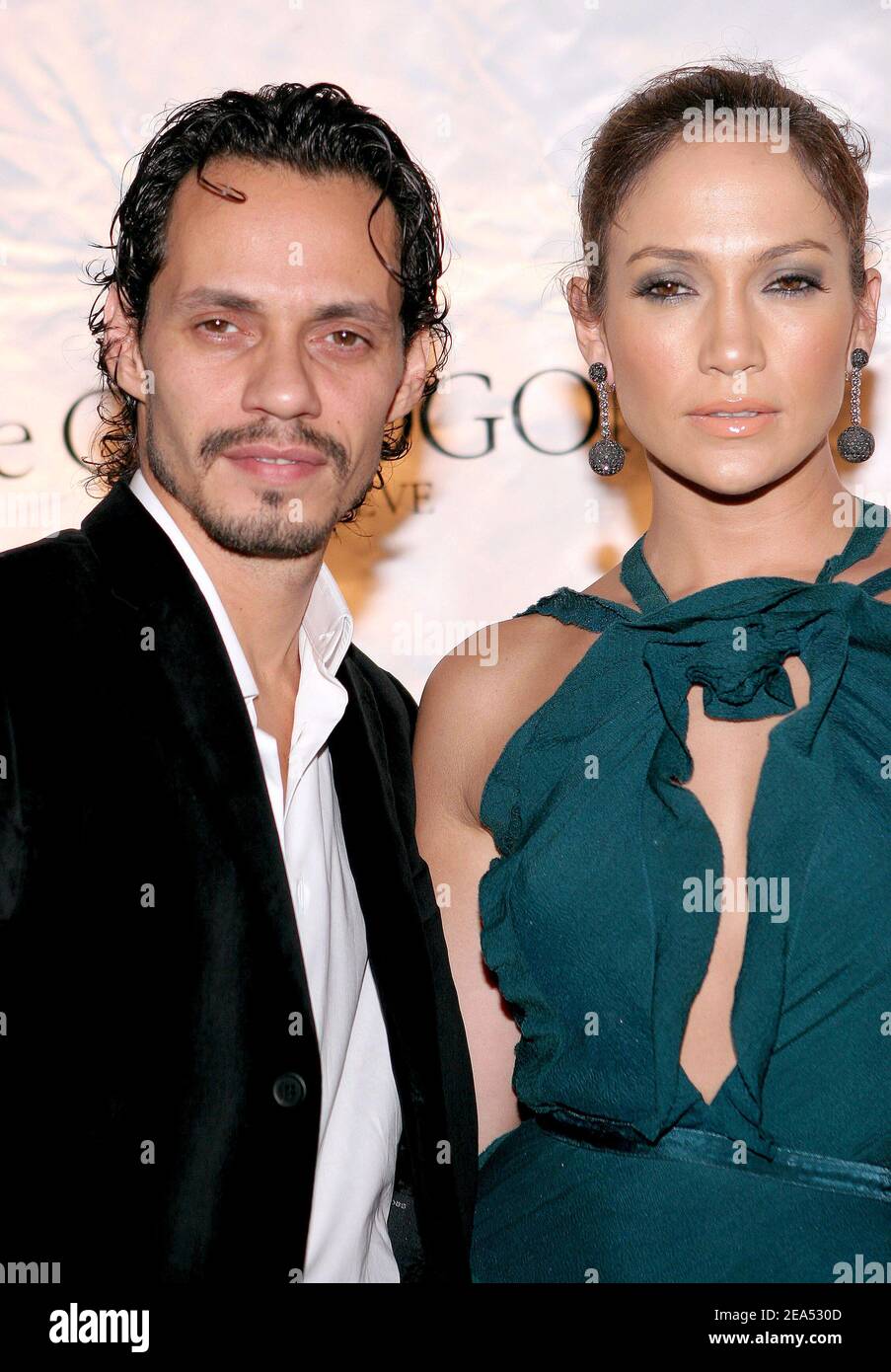 Marc Anthony and Jennifer Lopez attend the Marc Anthony performance at ...