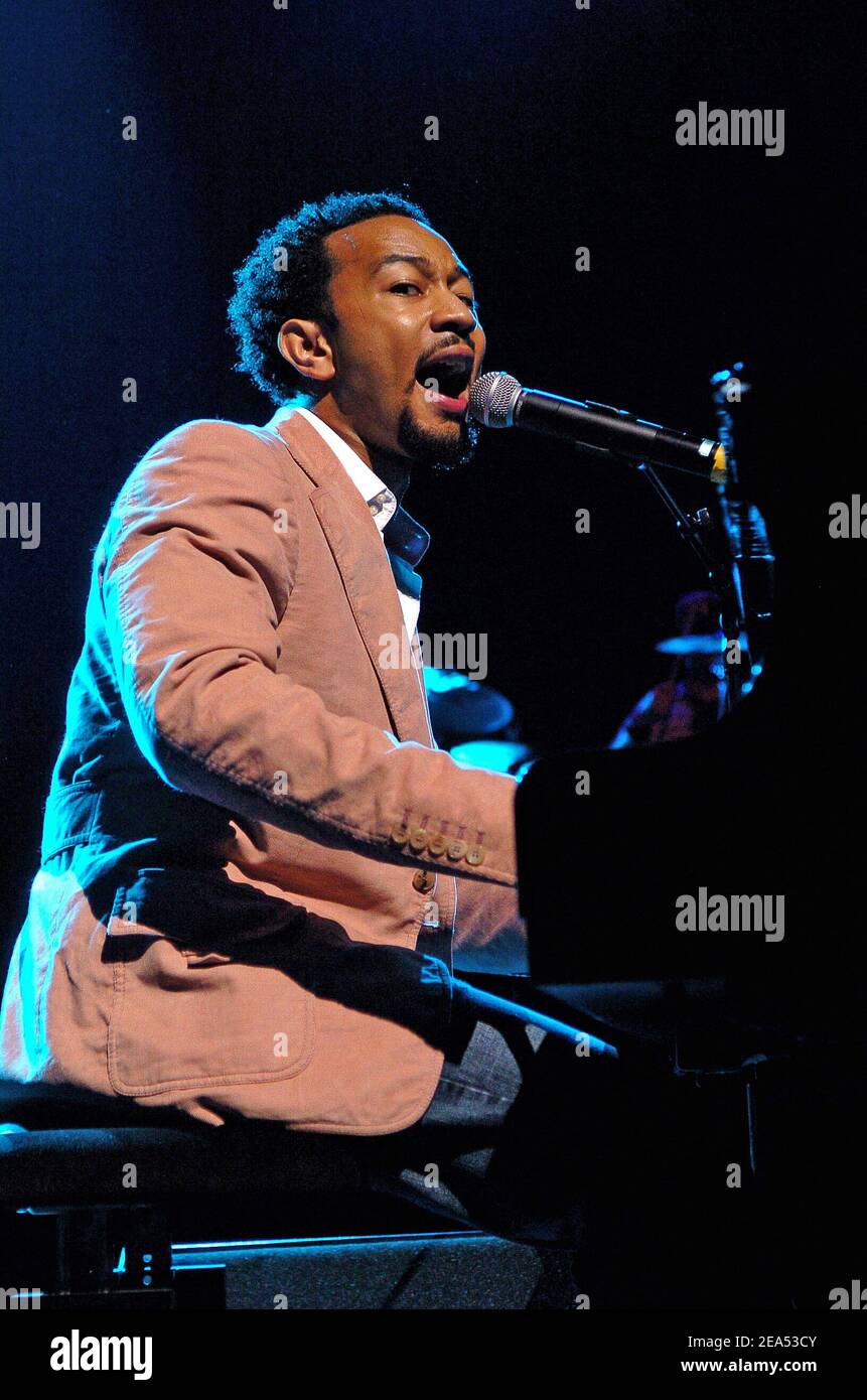 John chanter hi-res stock photography and images - Alamy