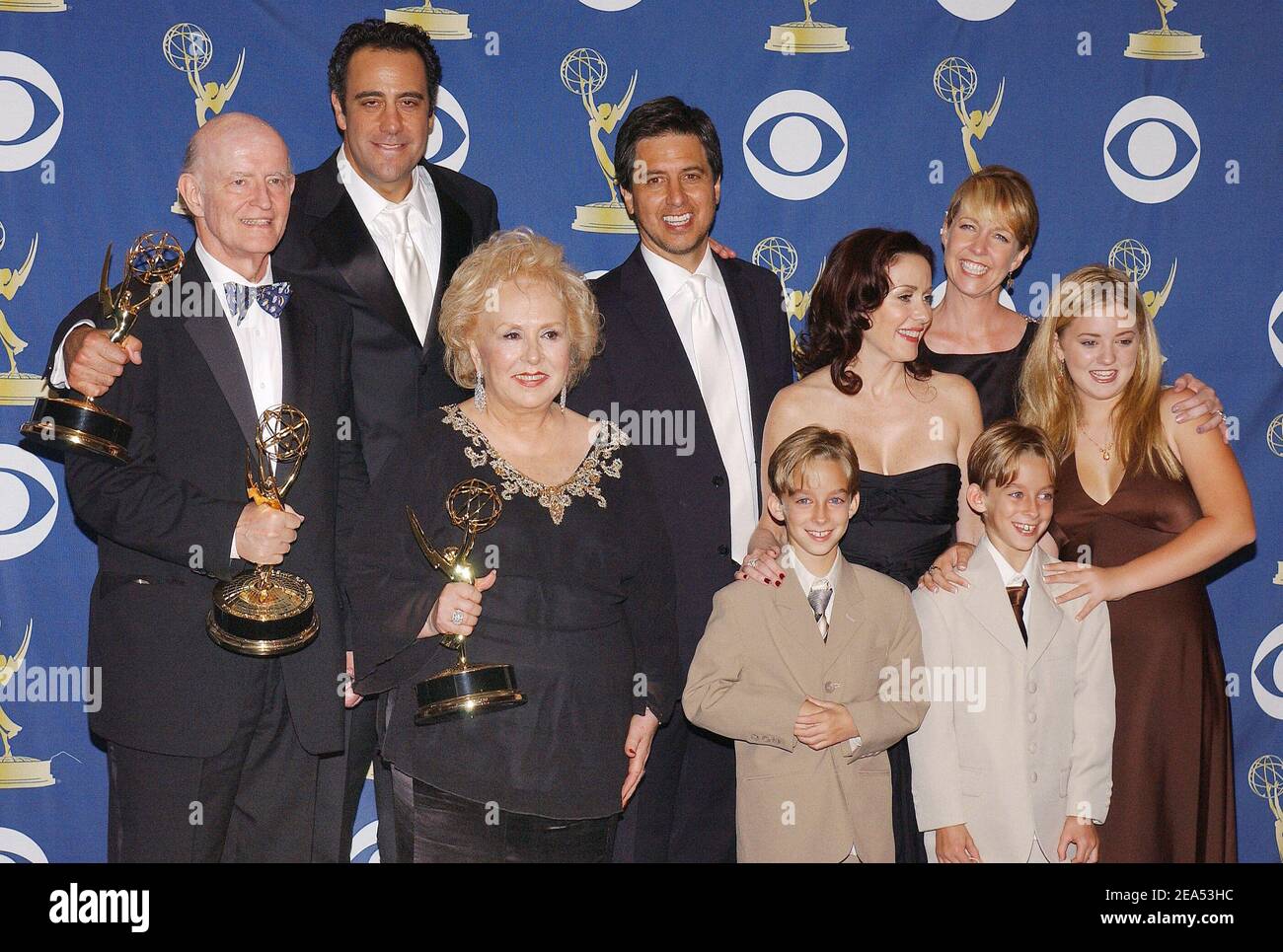 "The Cast of ""Everybody Loves Raymond"" winner of Outstanding Comedy ...