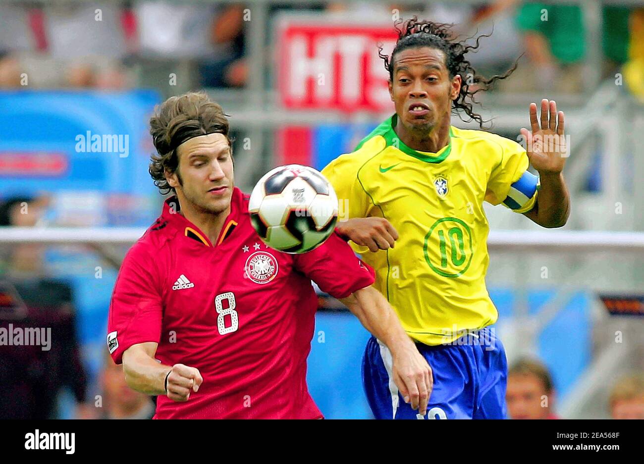 Ronaldinho Brazil High Resolution Stock Photography and Images - Alamy