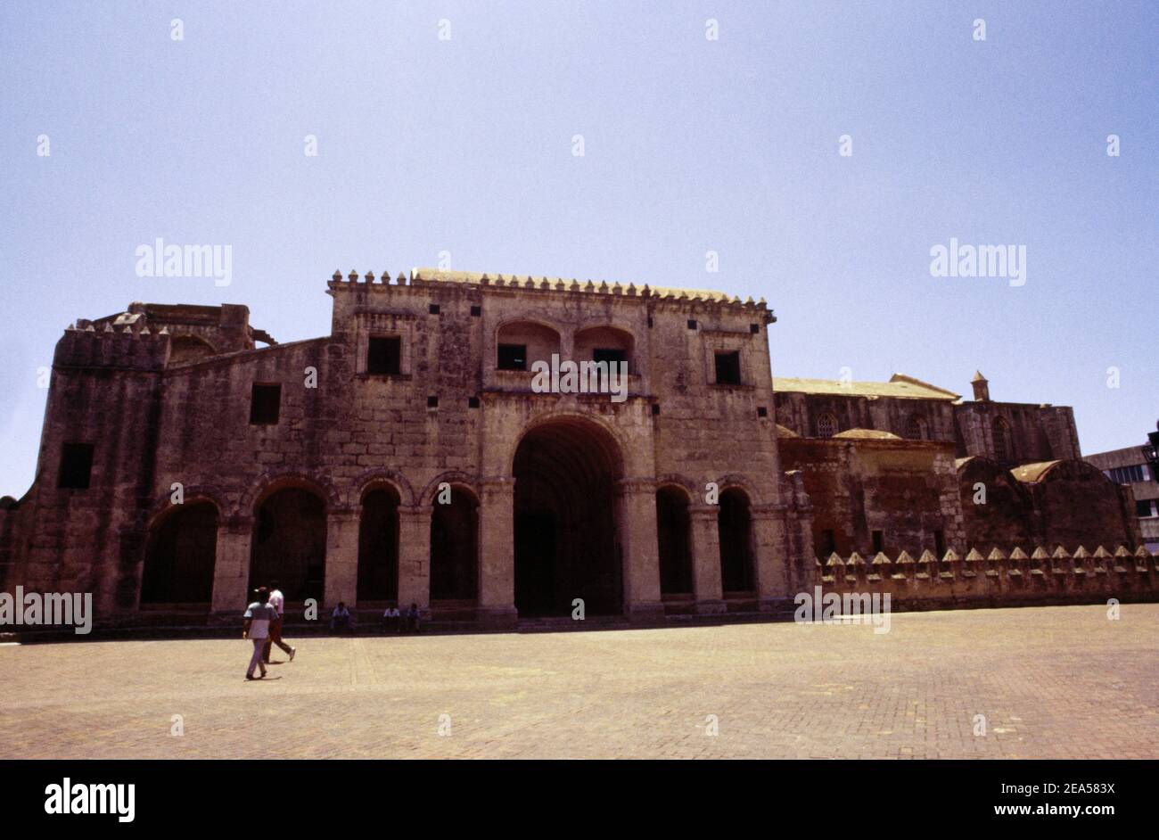 Santo domingo hospital ruins hi-res stock photography and images - Alamy