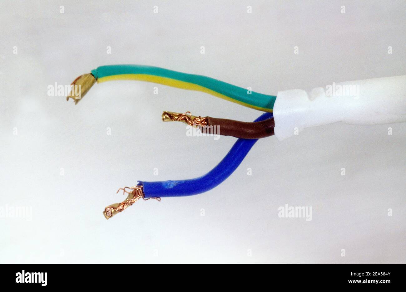 Three Core Copper Cable & Plastic Insulations Stock Photo - Alamy