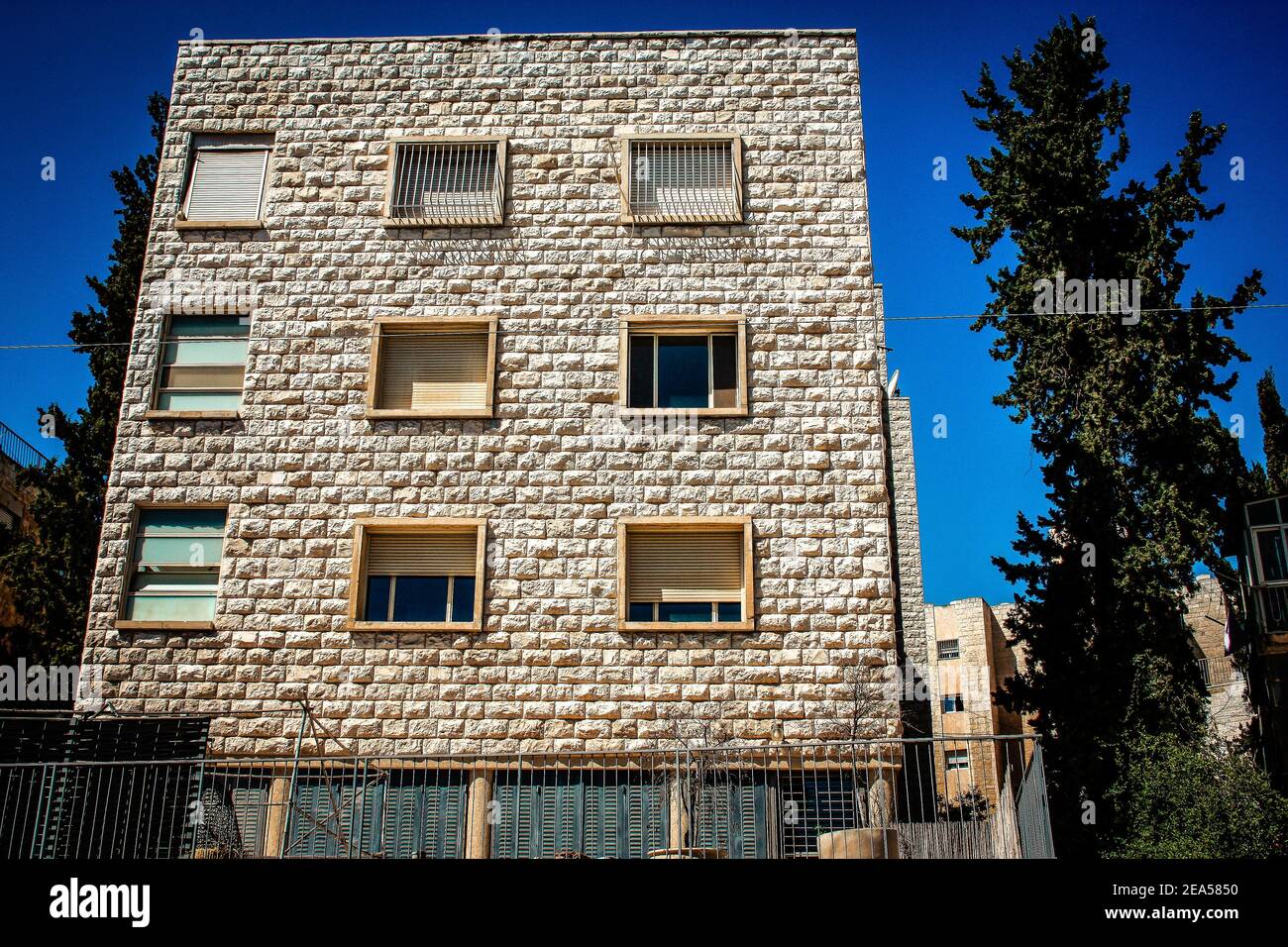 Jerusalem Israel December 13, 2019 View of the facade of a modern ...
