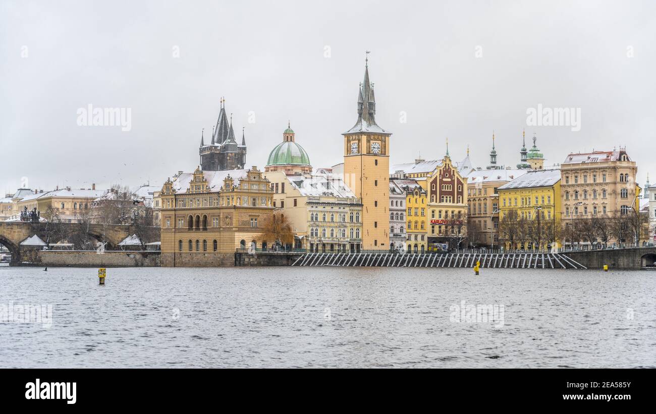 Vltava River and Smetana Embankment with Old Town Waterworks Tower ...