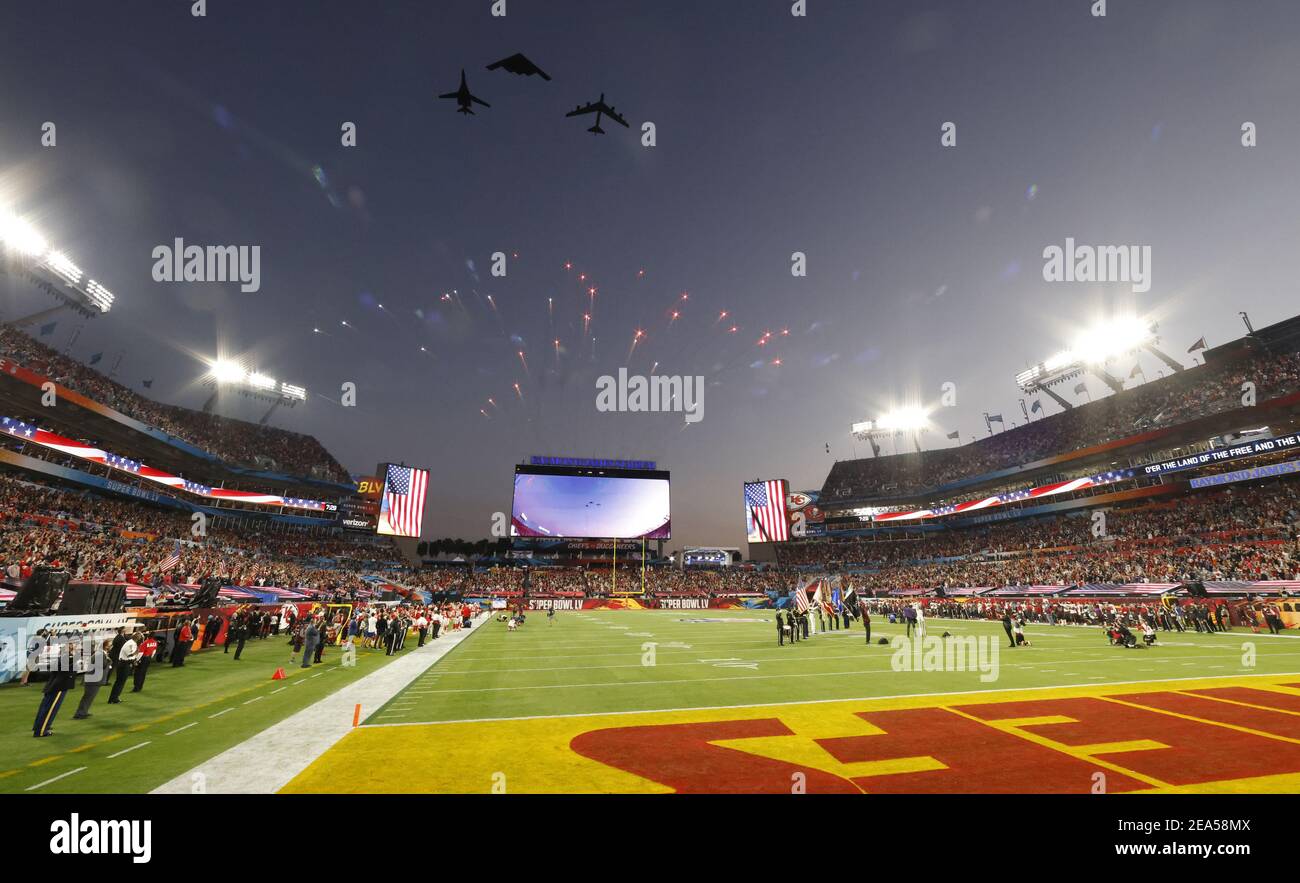 Raymond james stadium flyover hi-res stock photography and images - Alamy