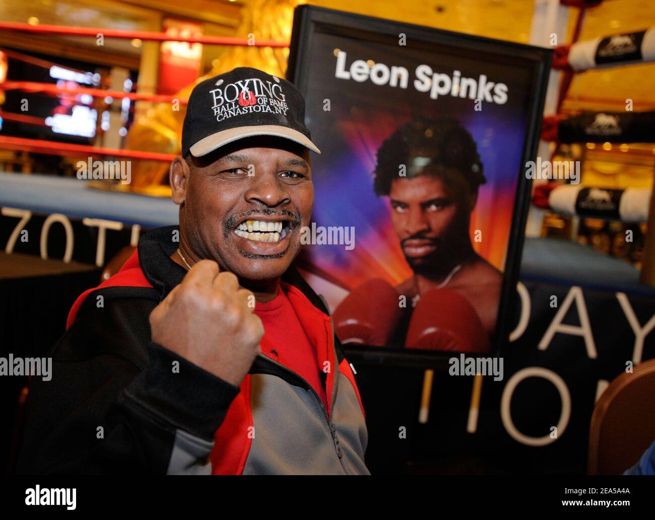 Ali spinks 1978 hi-res stock photography and images - Alamy