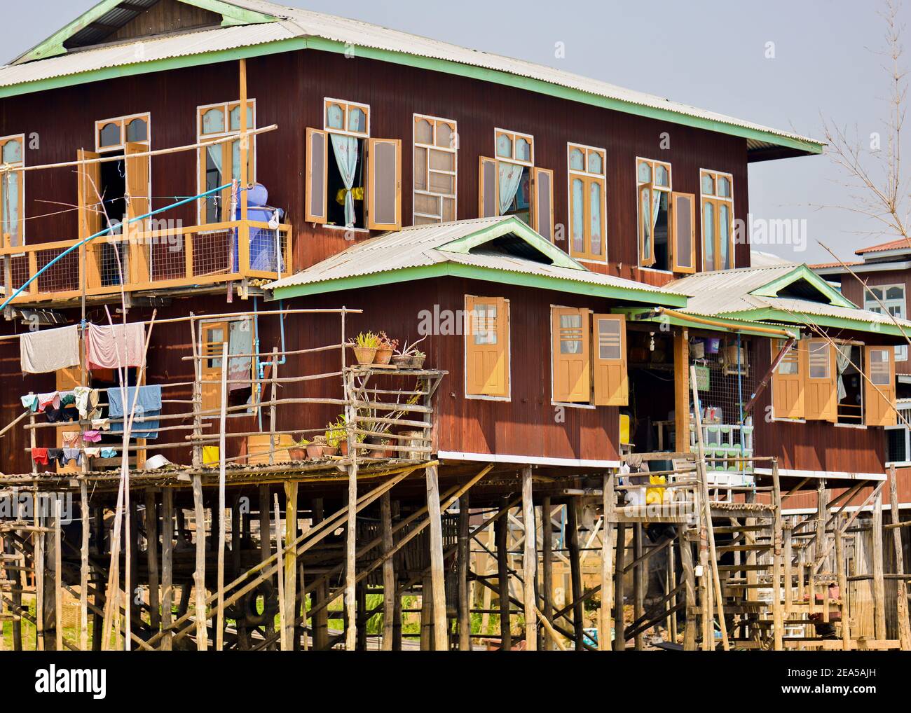 Inle lake sunrise house hi-res stock photography and images - Alamy