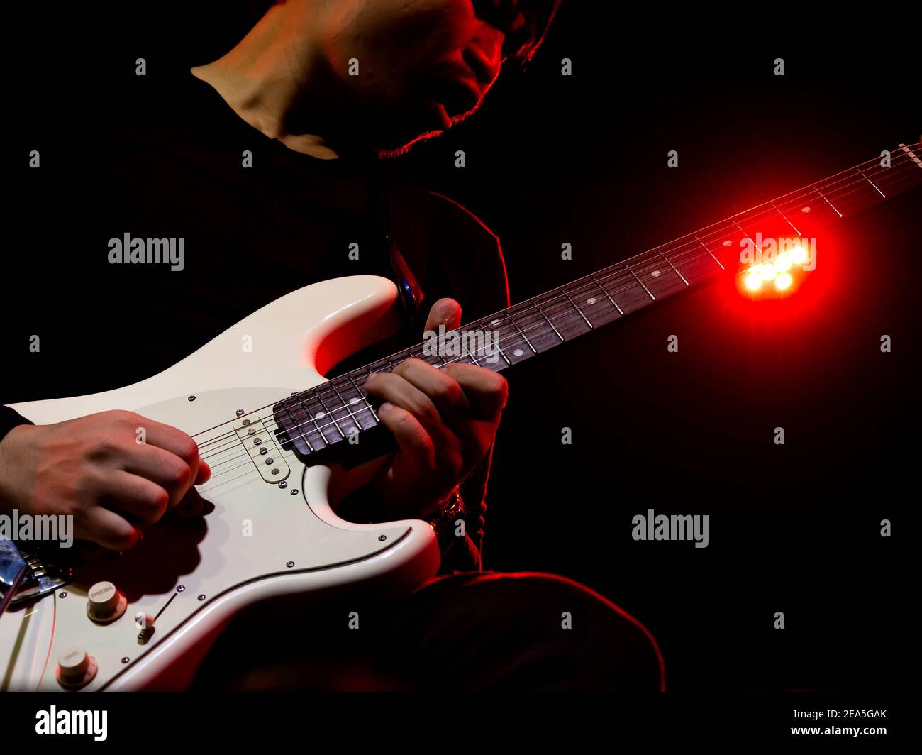 Playing solo hi-res stock photography and images - Alamy