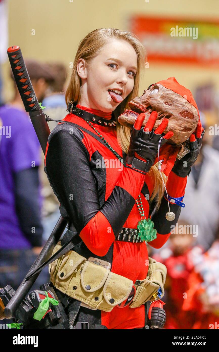 Deadpool Girlfriend Costume