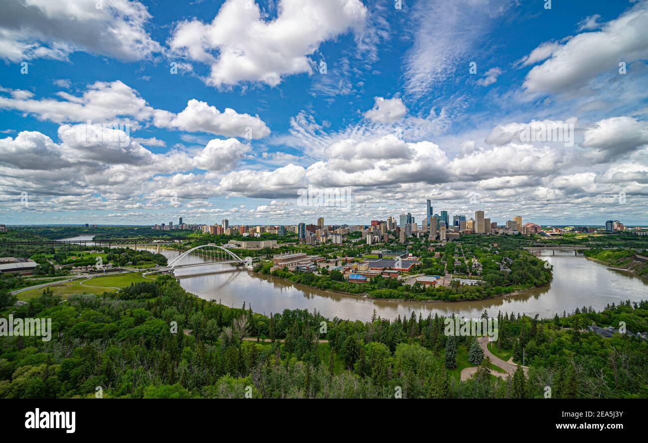 Edmonton sky line hi-res stock photography and images - Alamy