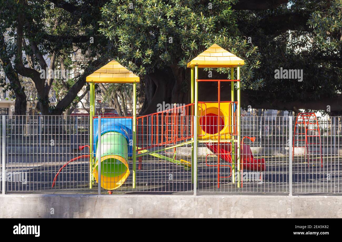 Playground with no kids hi-res stock photography and images - Alamy