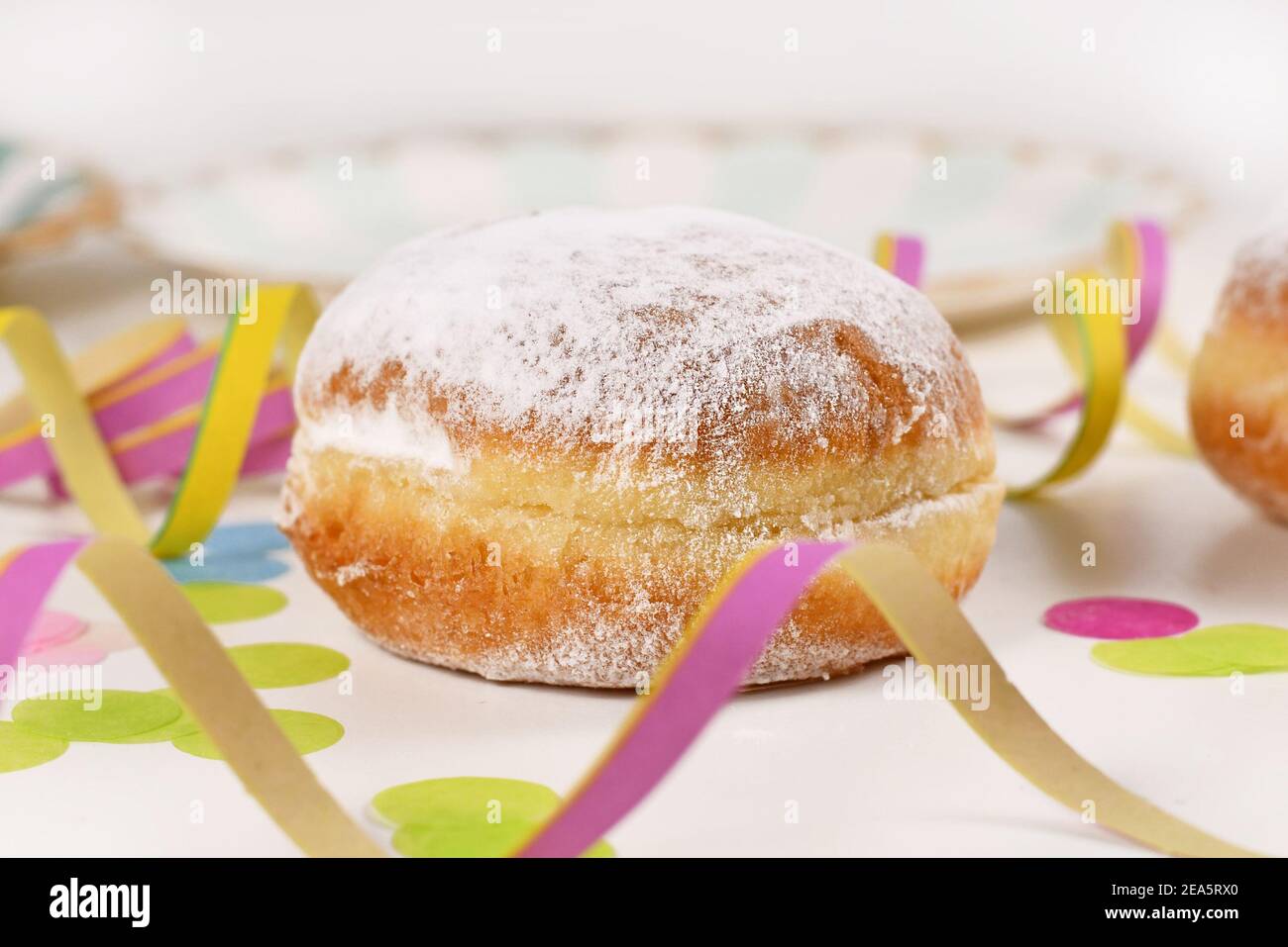 Berliner sweet hi-res stock photography and images - Alamy