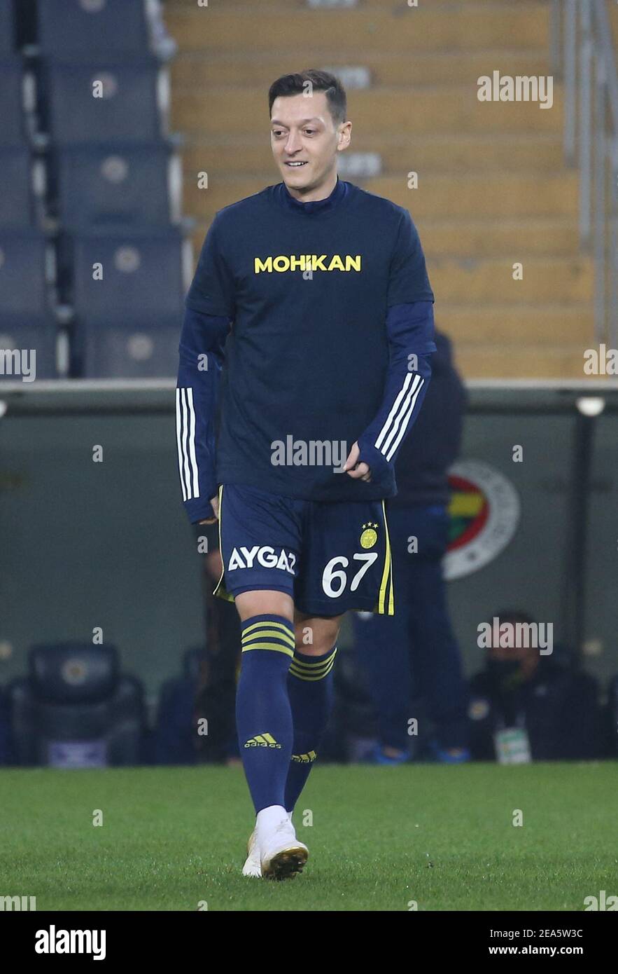 Mesut ozil fenerbahce hi-res stock photography and images - Alamy