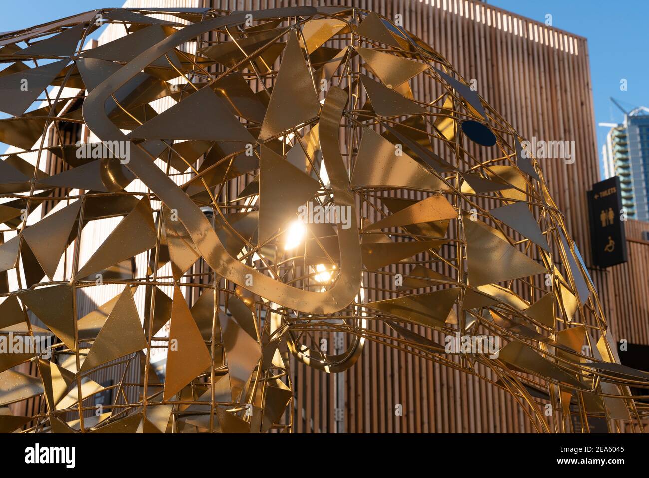 Elephant And Castle Sculpture High Resolution Stock Photography and ...