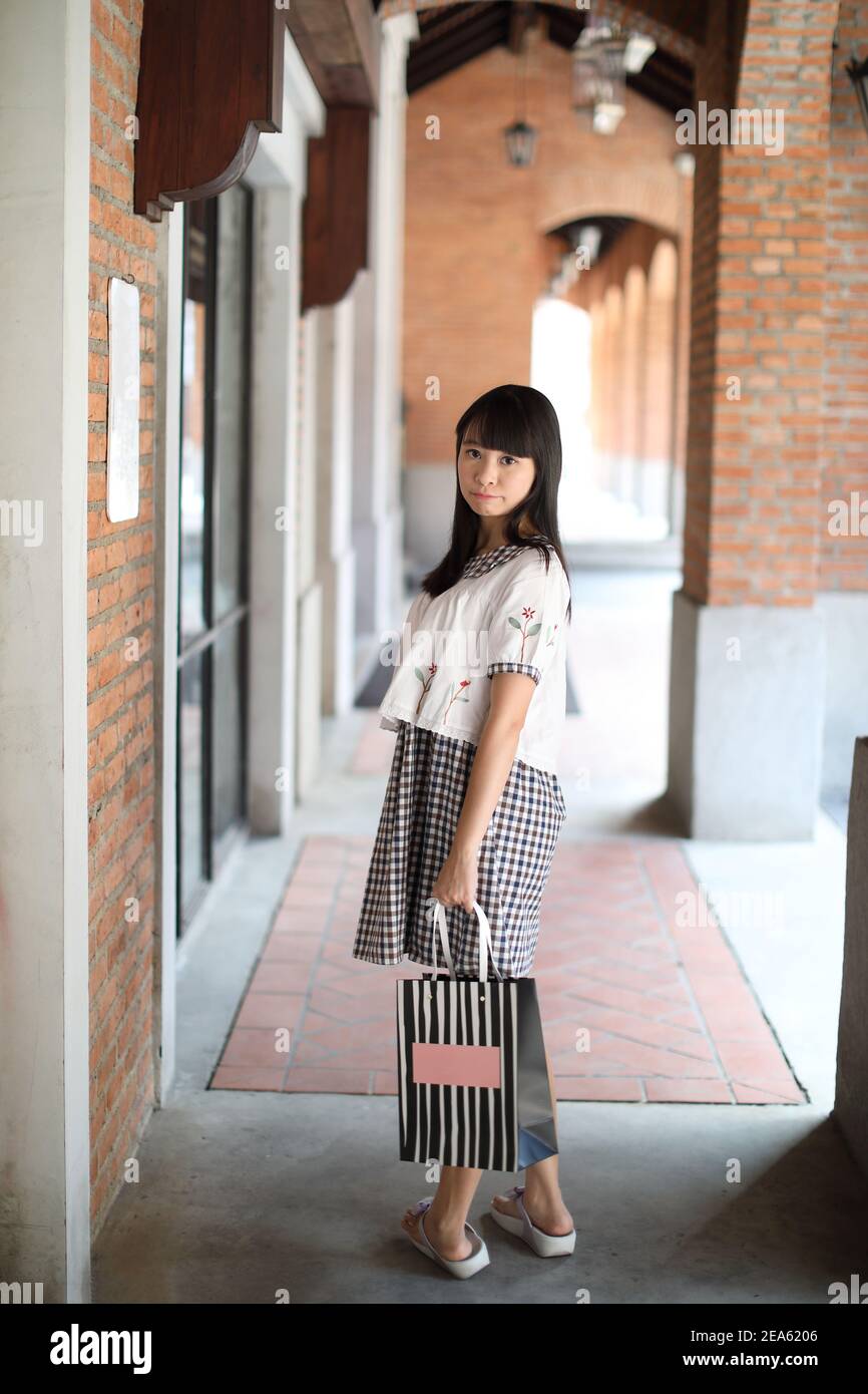 Normal lifestyle hi-res stock photography and images - Alamy