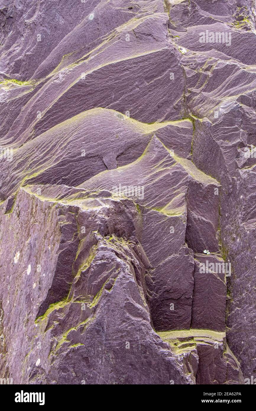 Jagged slate hi-res stock photography and images - Alamy