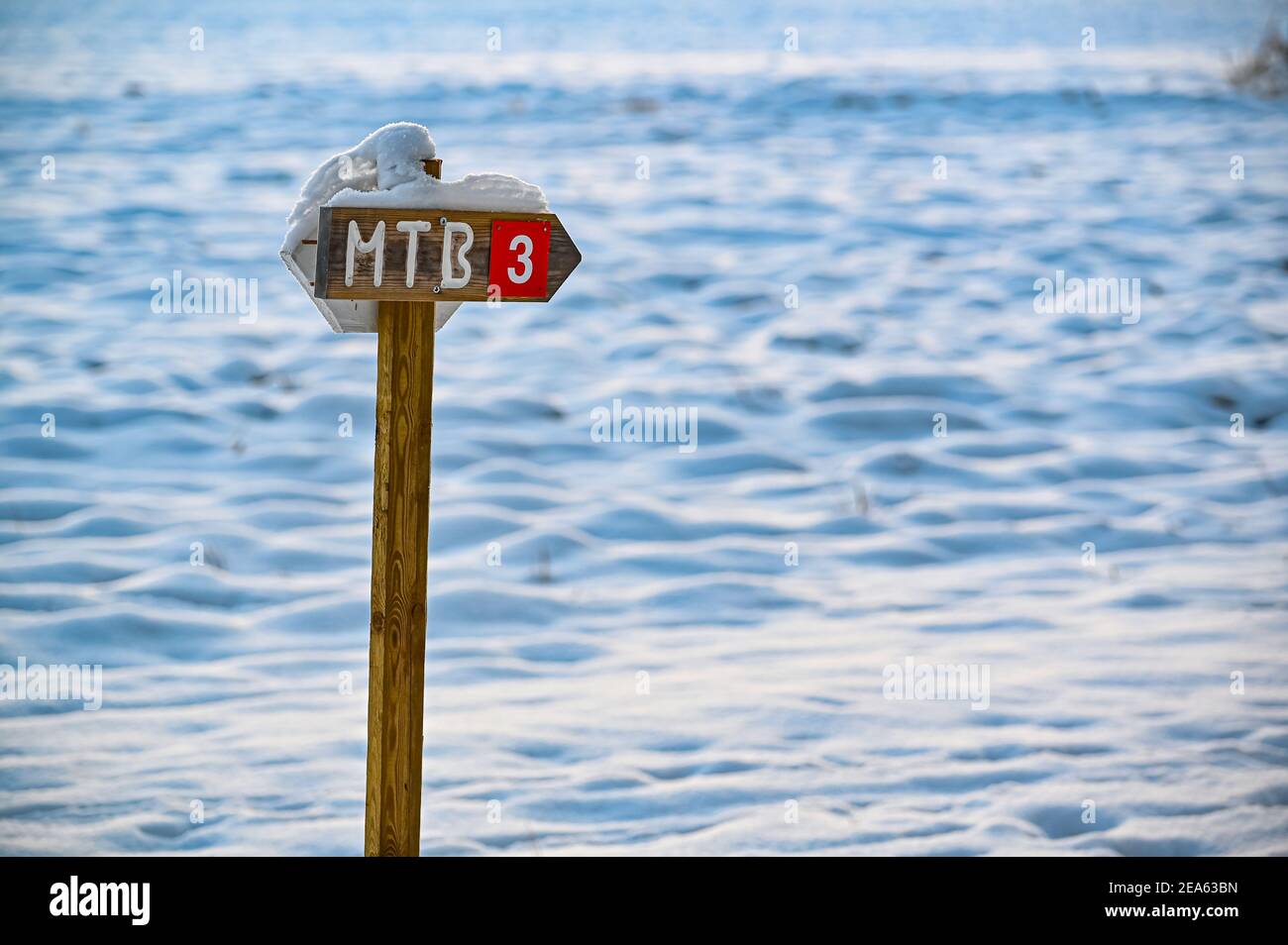 Mtb trail sign hi-res stock photography and images - Alamy