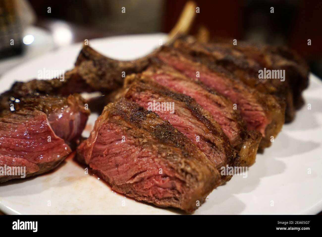 Close up texture of sliced Medium rare beef loin steak Stock Photo - Alamy