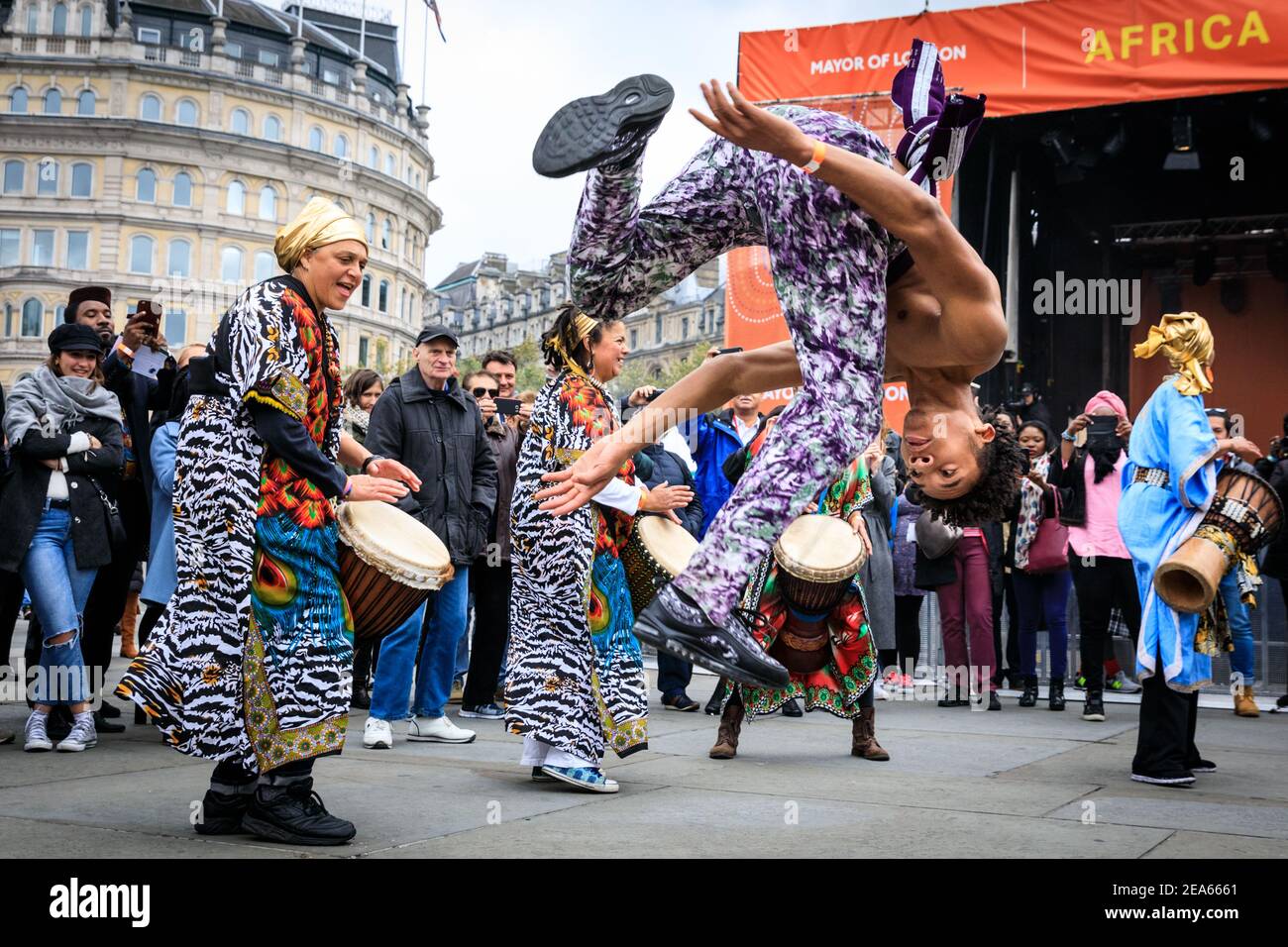 African performance with acrobatic street dance, drumming and dance ...