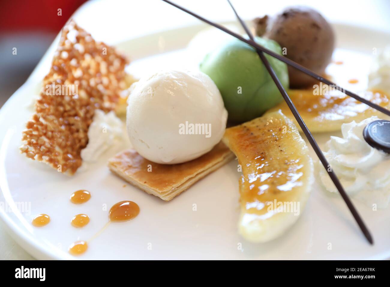 banana split sundae ice cream Stock Photo - Alamy