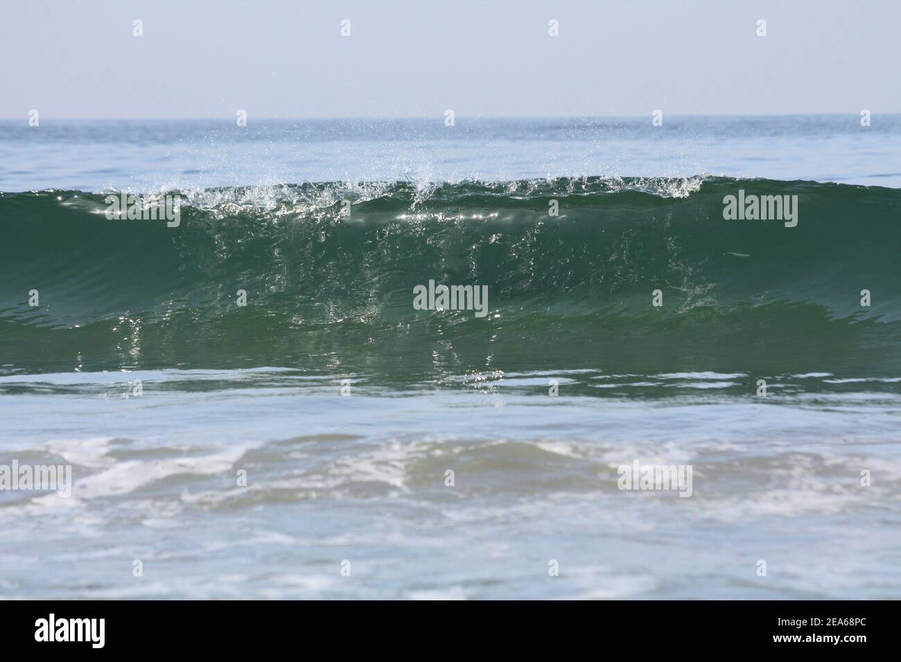 Santa monica surfing hi-res stock photography and images - Alamy