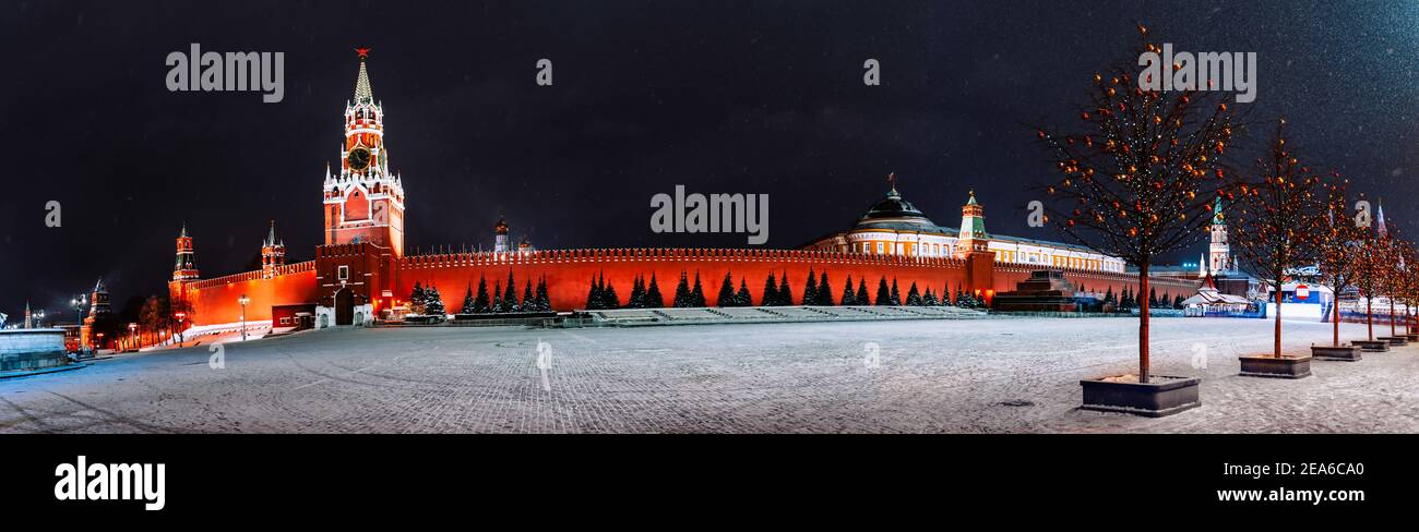 Empty Red Square without people. Snowy winter view. Spasskaya Tower and ...