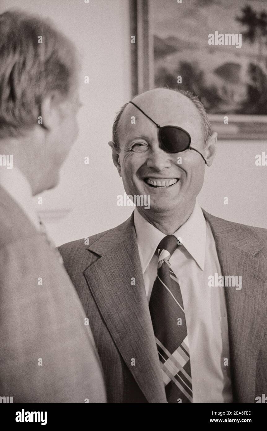 Portrait of moshe dayan hi-res stock photography and images - Alamy