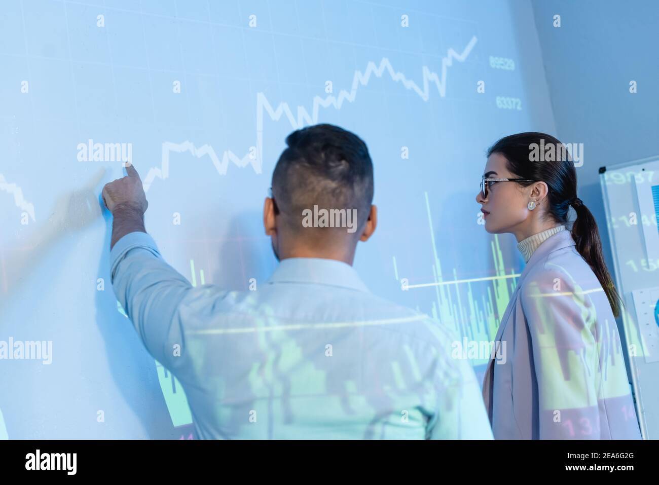 Digital graphs hi-res stock photography and images - Alamy