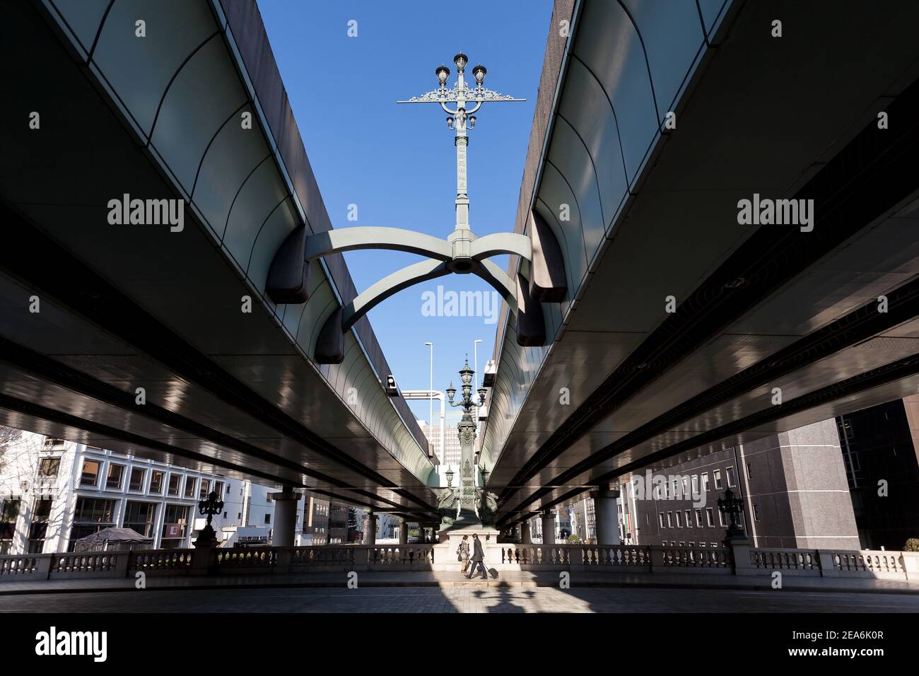 Expressway overpasses above Nihonbashi Bridge in Nihonbashi, Tokyo ...