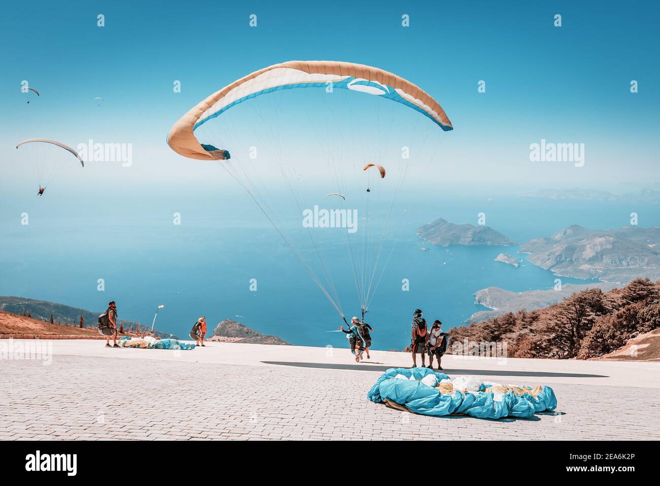 Tandem Paragliding Take Off