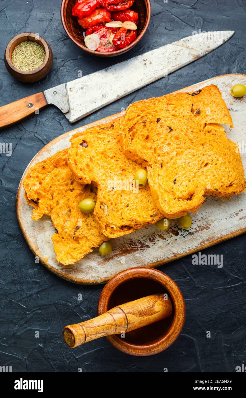 Fresh bread sun dried hi-res stock photography and images - Alamy