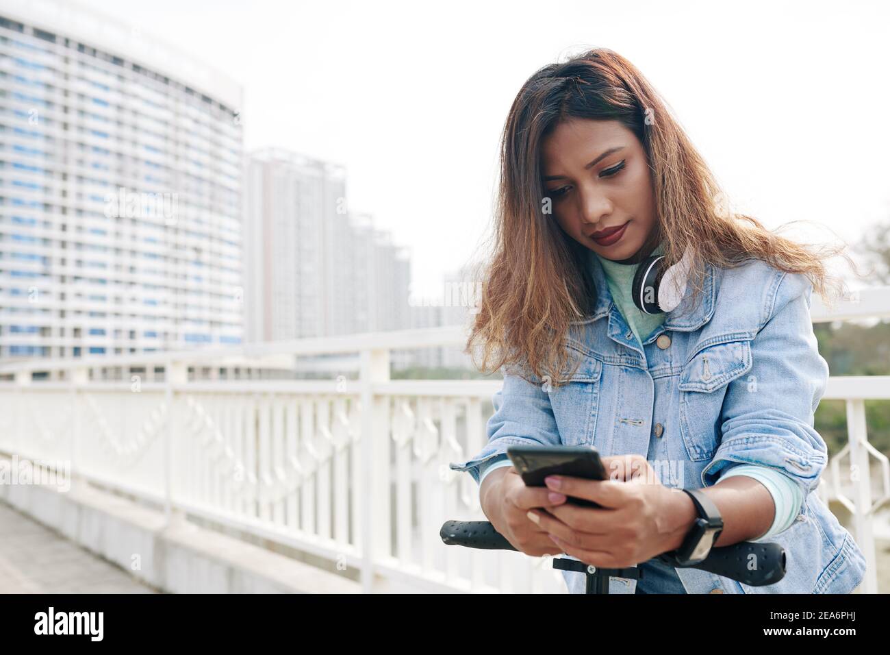 Checking social media notifications hi-res stock photography and images ...