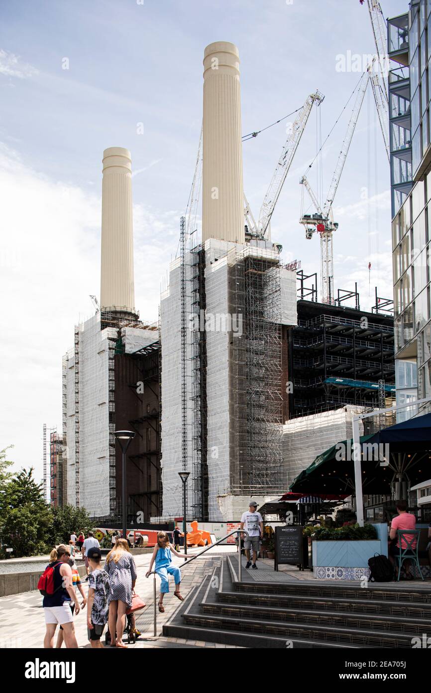 Battersea power station in 2019 Stock Photo - Alamy