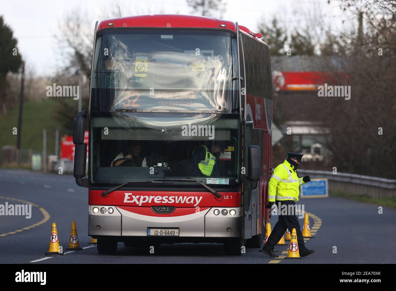 Vehicles irish border hi-res stock photography and images - Alamy