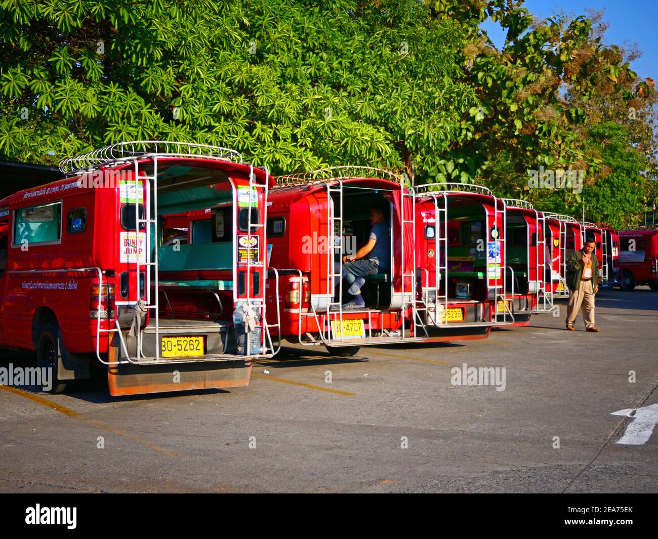 Bus to chiang mai hi-res stock photography and images - Alamy