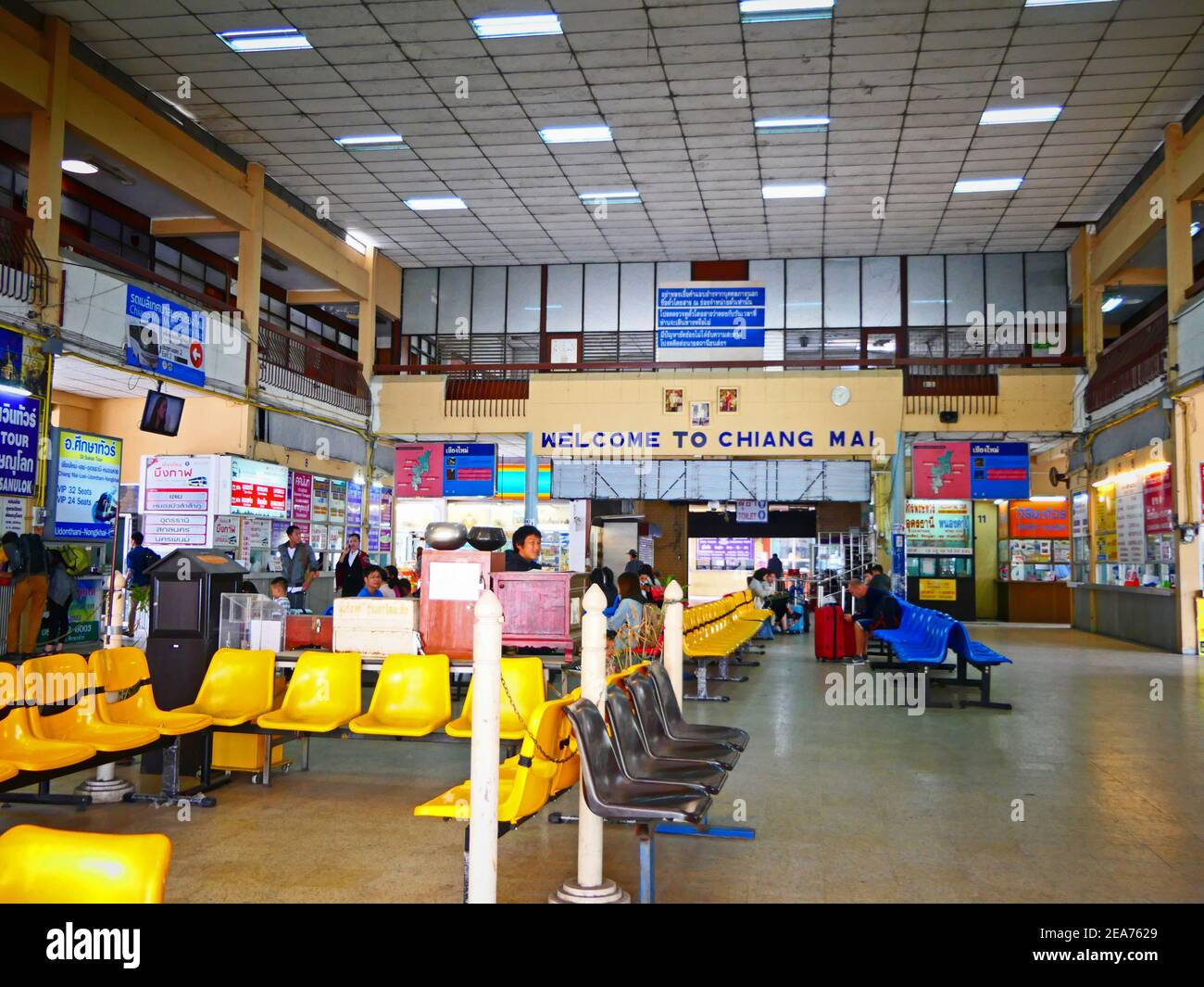 Bus station platform hi-res stock photography and images - Alamy