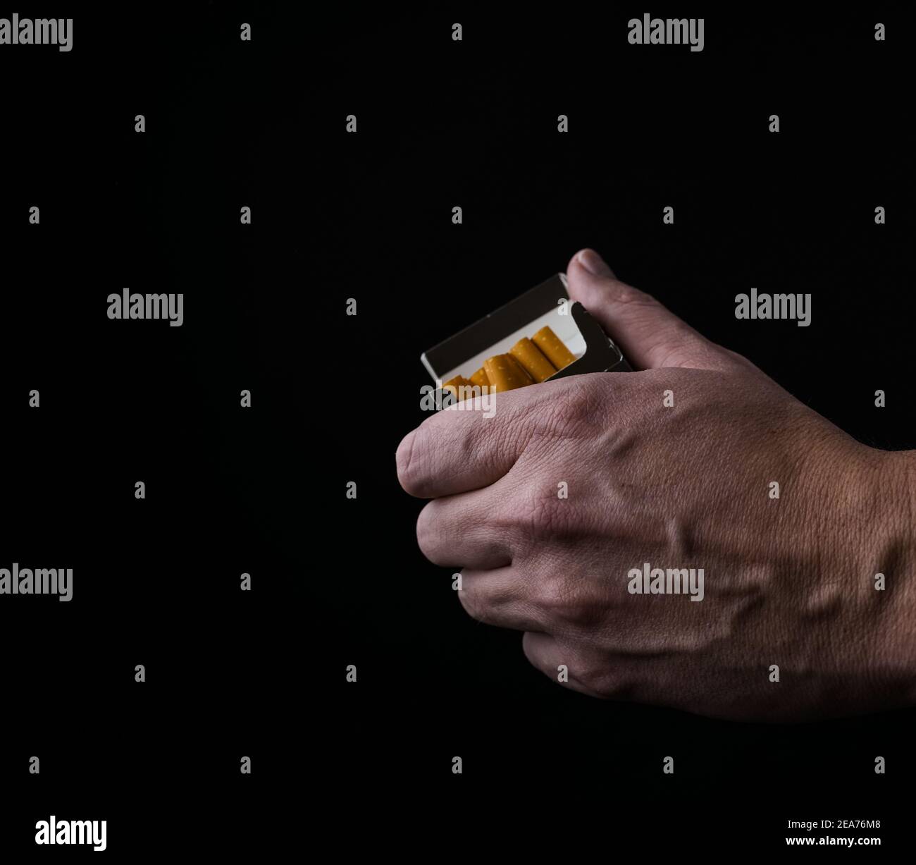 Cigarette package hi-res stock photography and images - Alamy