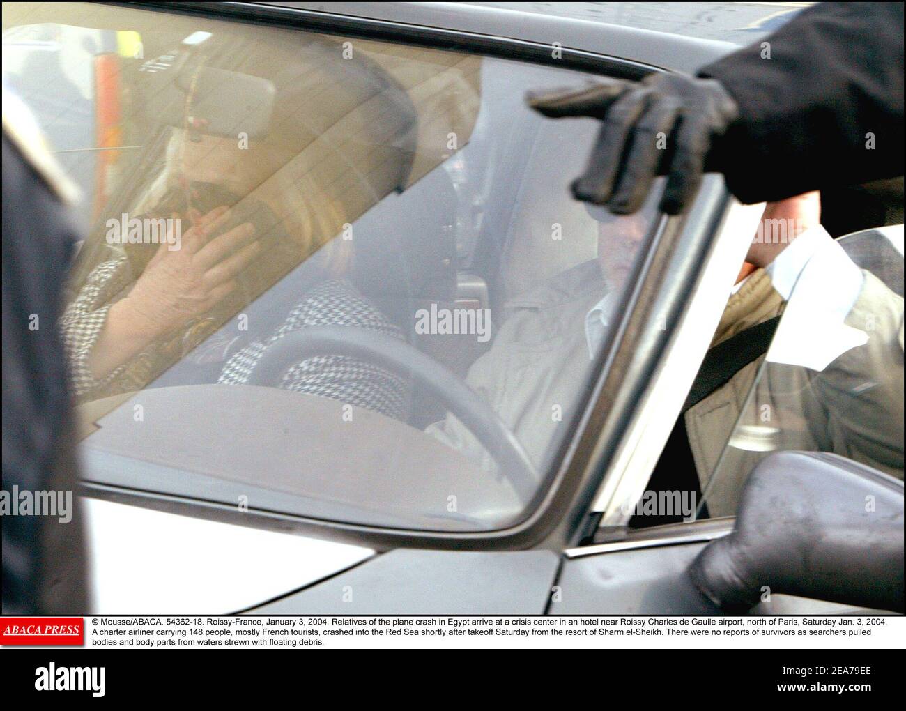 © Mousse/ABACA. 54362-18. Roissy-France, January 3, 2004. Relatives of ...