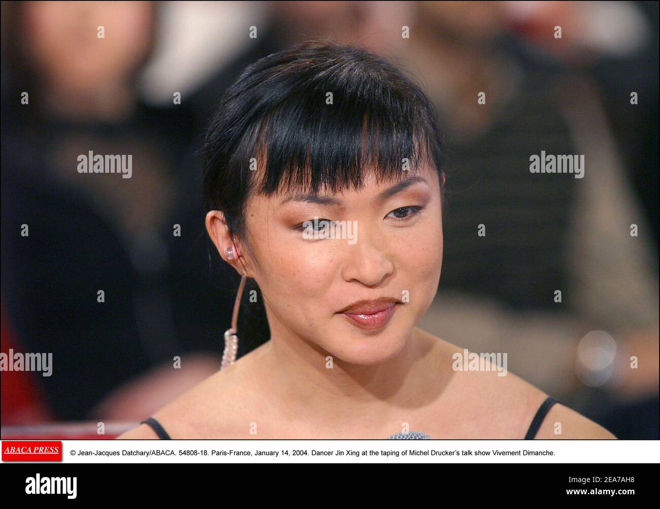 © Jean-Jacques Datchary/ABACA. 54808-18. Paris-France, January 14, 2004 ...