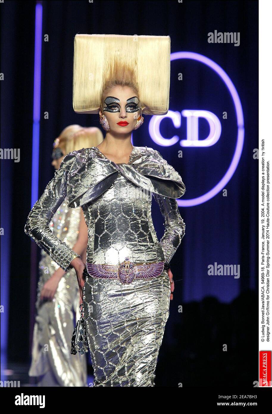 Christian dior by john galliano spring 2004 couture hi-res stock ...