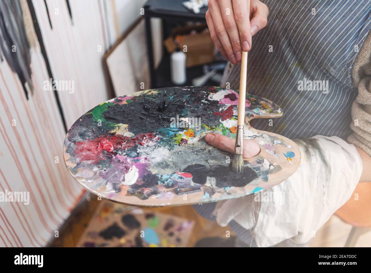 Close-up of messy colour palette Stock Photo - Alamy