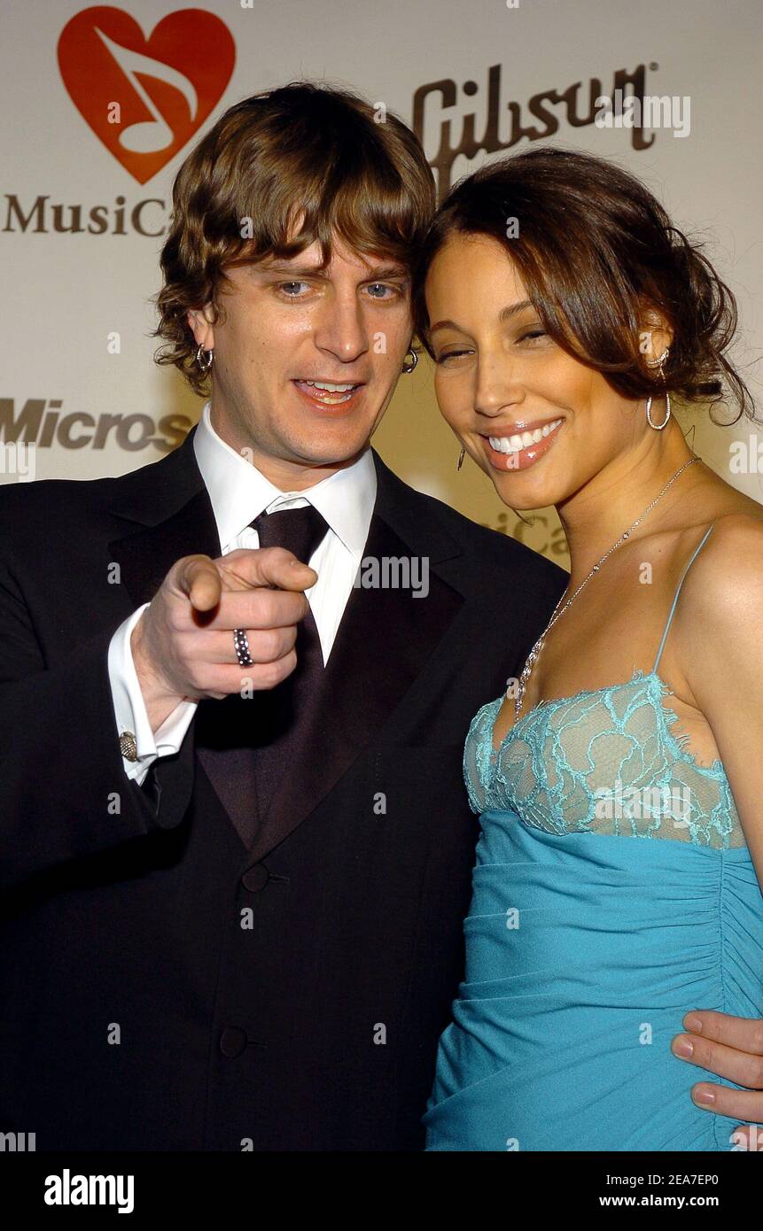 Rob Thomas attends the 14th Annual Gala Tribute to Benefit The ...